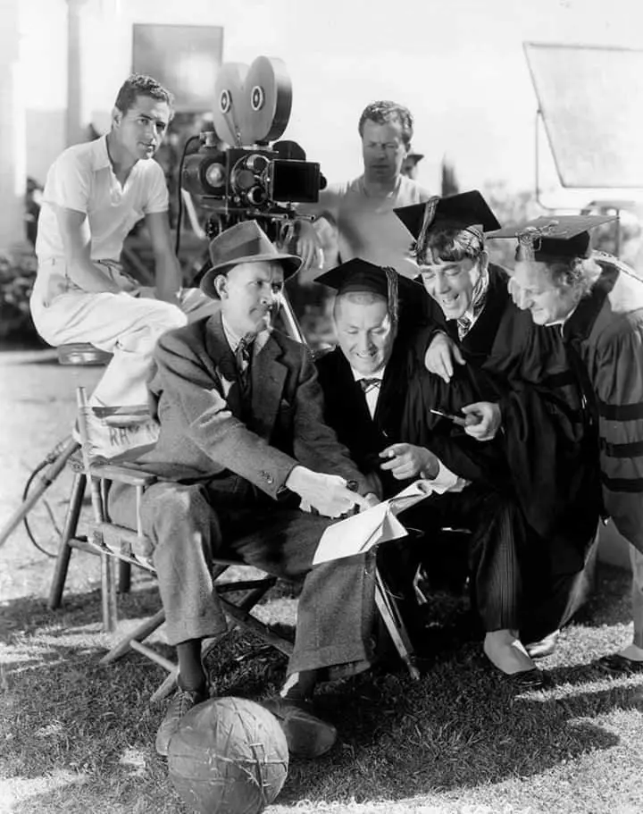 Behind the scenes | Scrolller