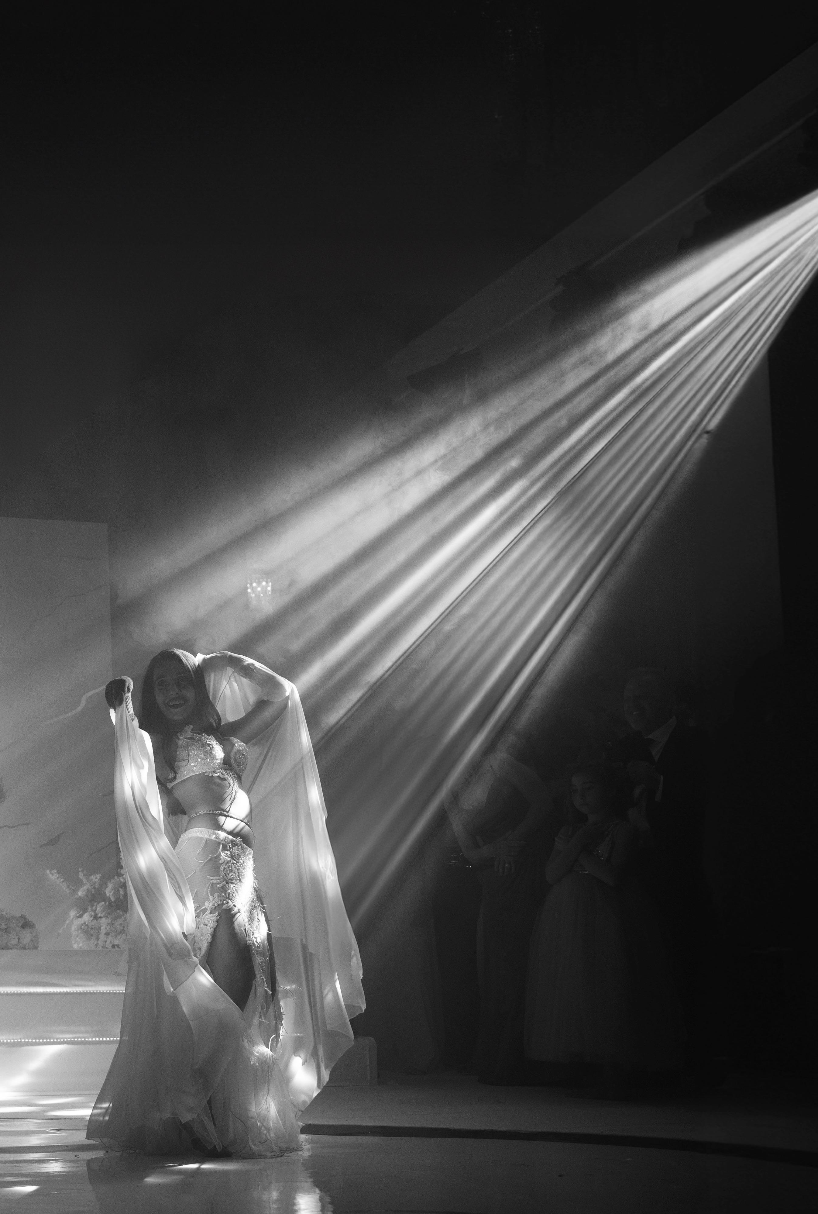 Belly dancer | Scrolller