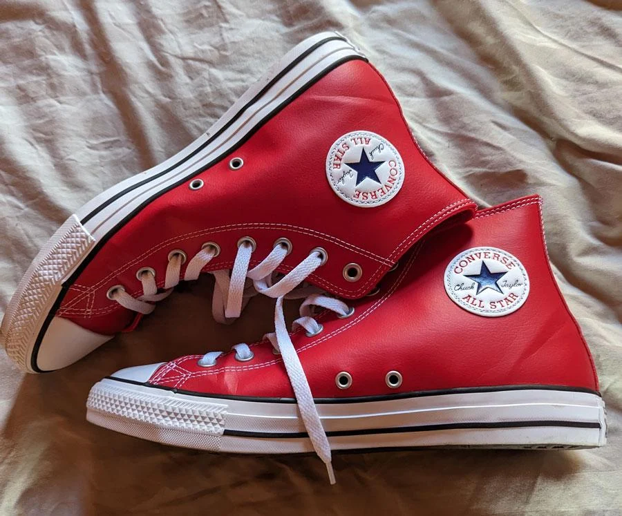 Do they still make red leather converse like these? | Scrolller