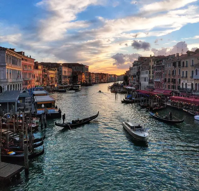 Venice [OC] | Scrolller