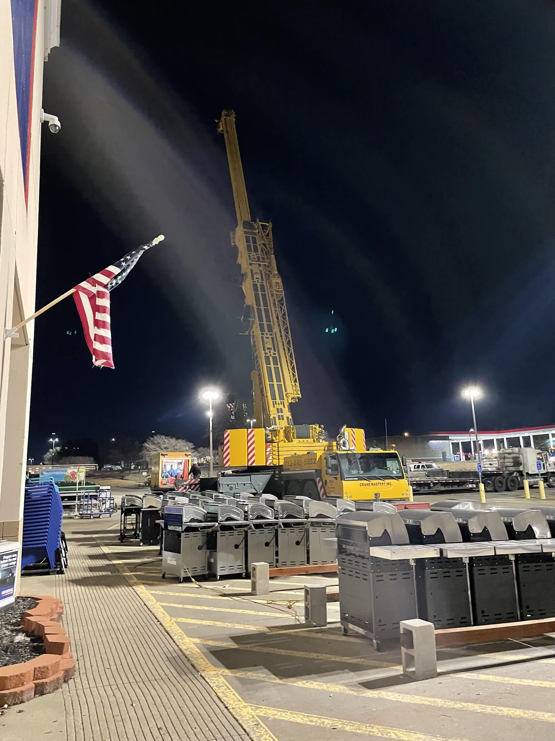 This massive crane at my job the other night was truly amazing to see in person.. Anyone know ...