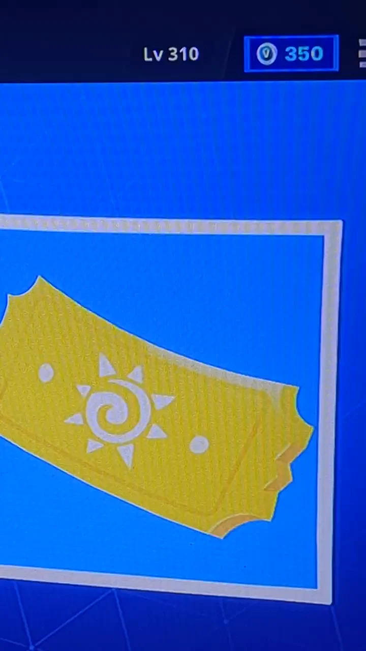 Bro why do his eyebrows do that. Bro is NOT Dwayne The Rock Johnson ☠️🙏 | Scrolller