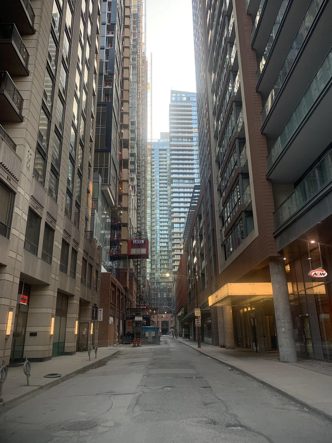 Toronto streets | Scrolller