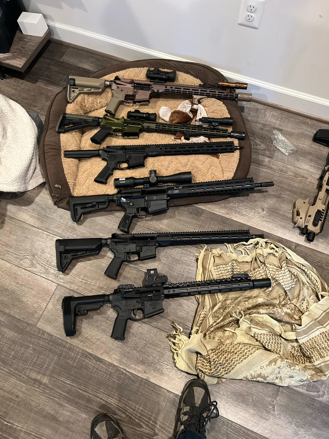 Here’s some more. Gen 4 Noveske on bottom | Scrolller