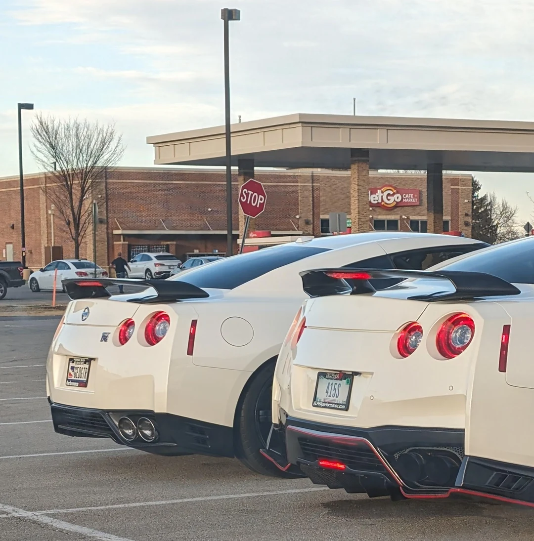 Double Vision. White Nissan R35 GTRs. [2268 x 2800] | Scrolller
