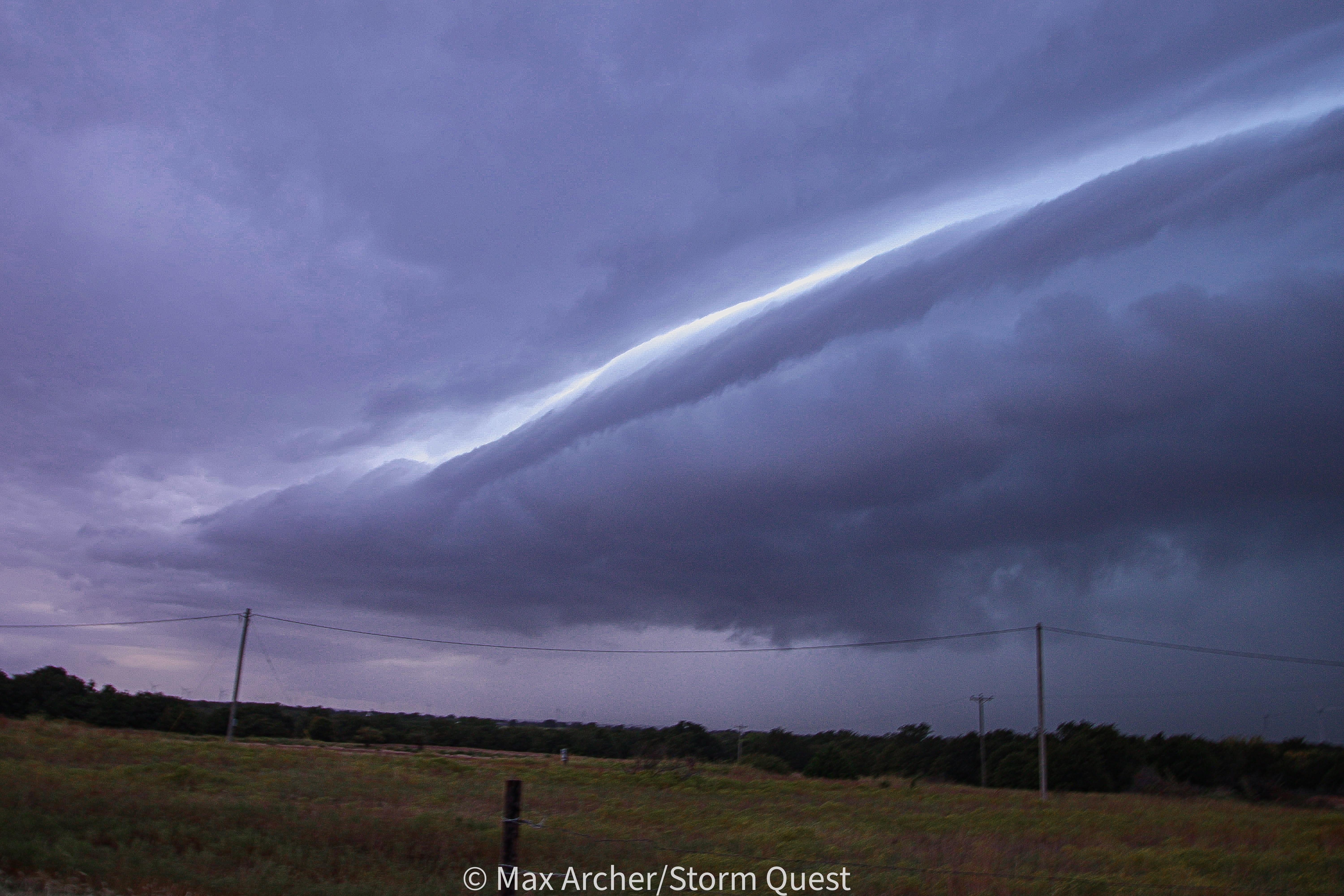 Blue Hue Structure | Scrolller