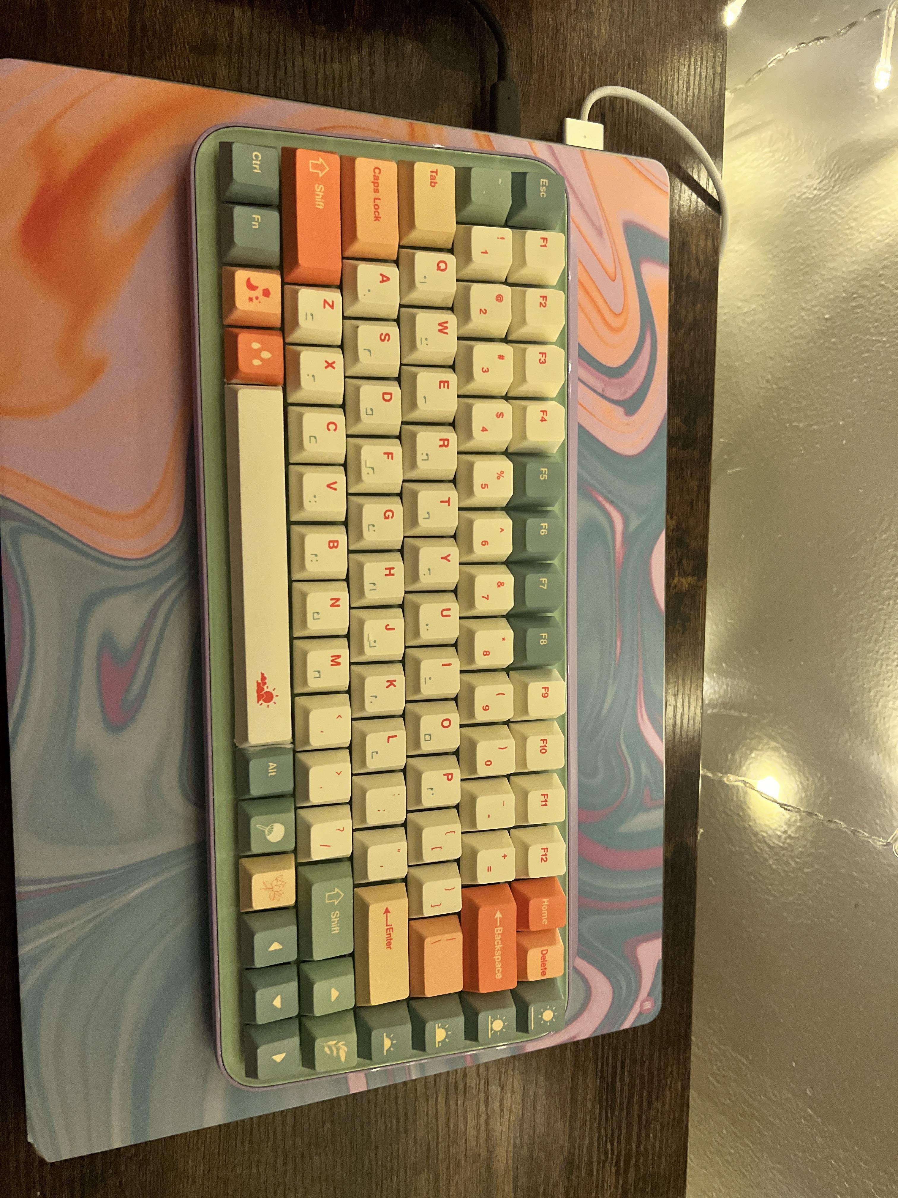 Logitech Pop Keys | Scrolller