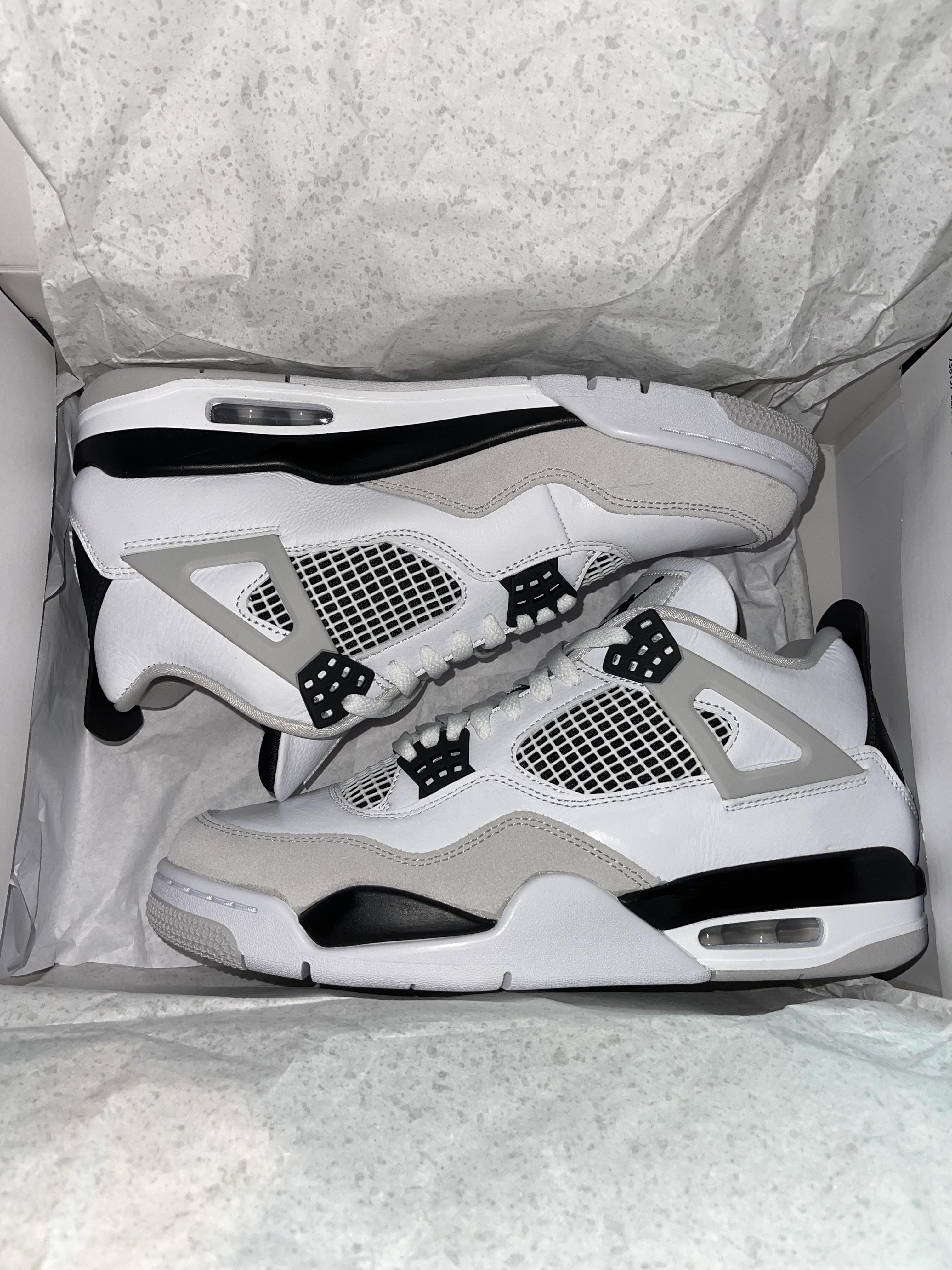 New kicks!! jordan 4’s military black | Scrolller