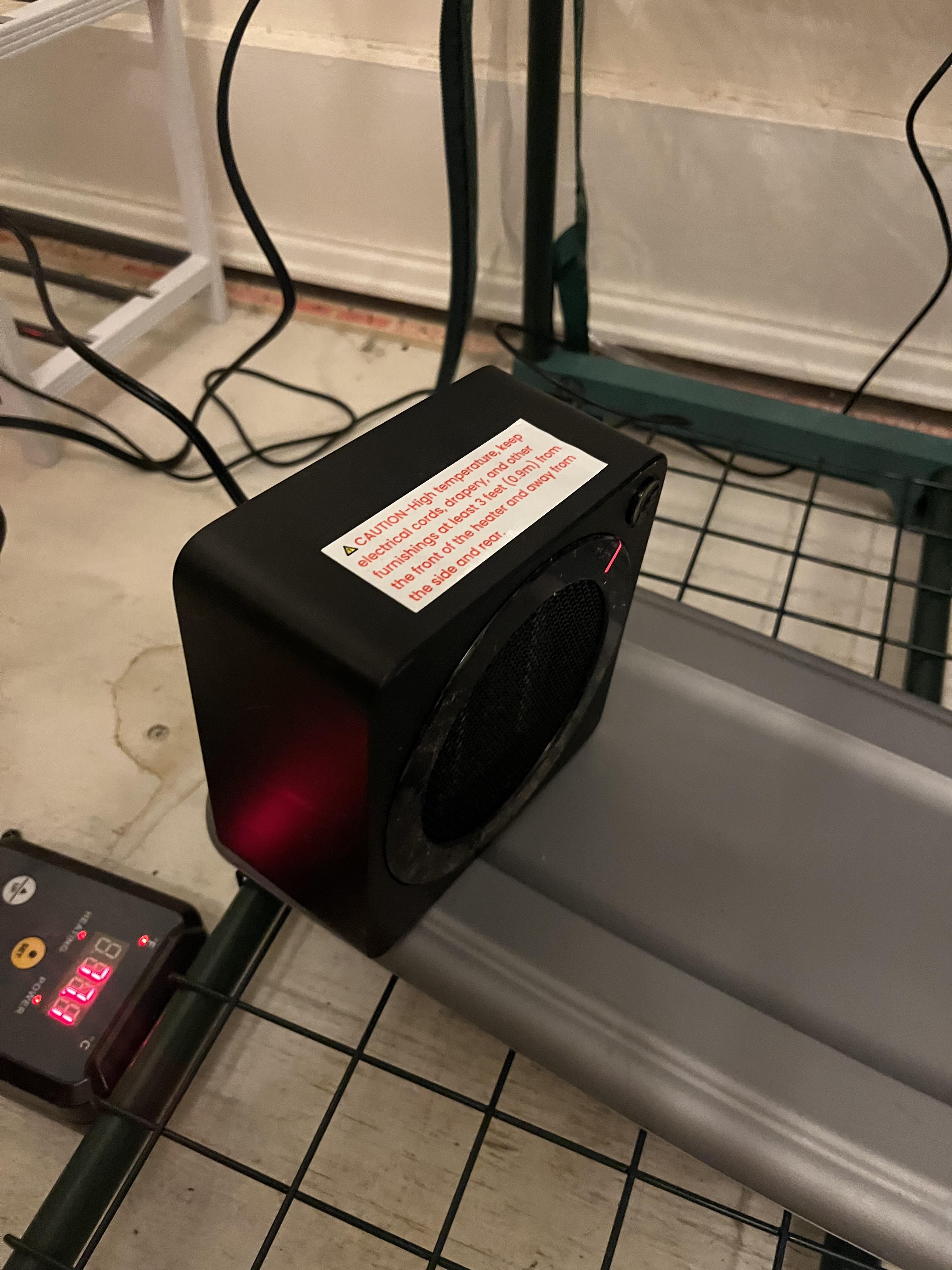 [technique] rate my fruiting chamber? | Scrolller