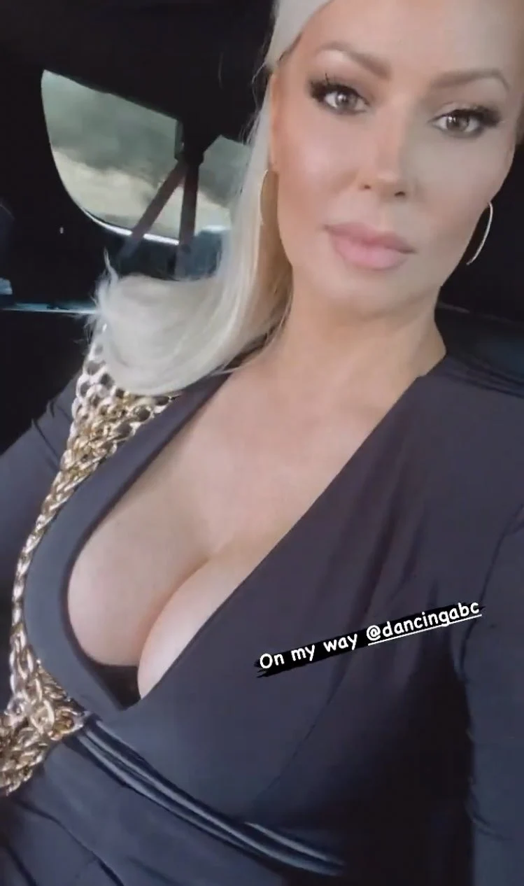 Stacked Maryse | Scrolller