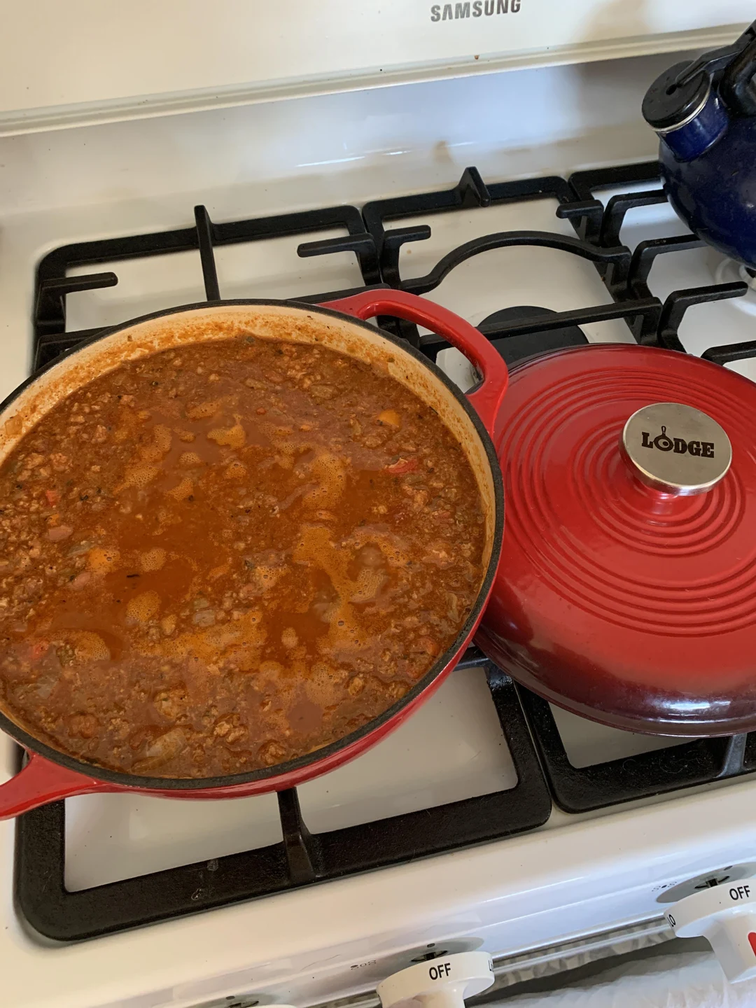 Turkey chili in my lodge | Scrolller