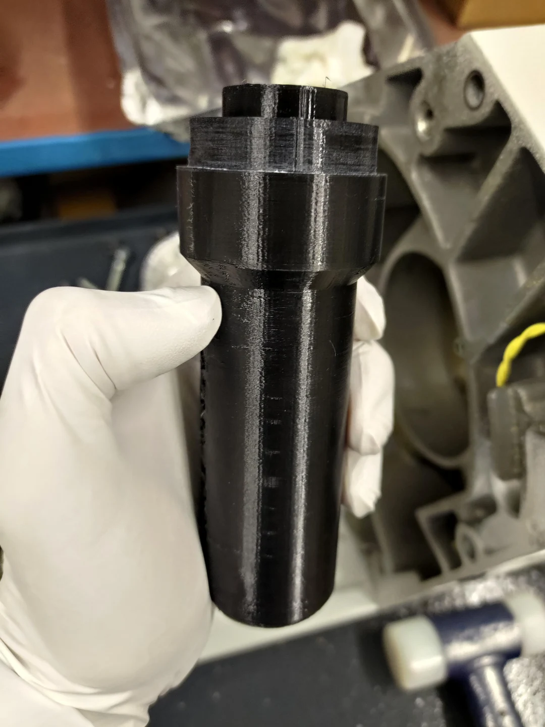 Bearing seating tool used on a vacuum pump | Scrolller