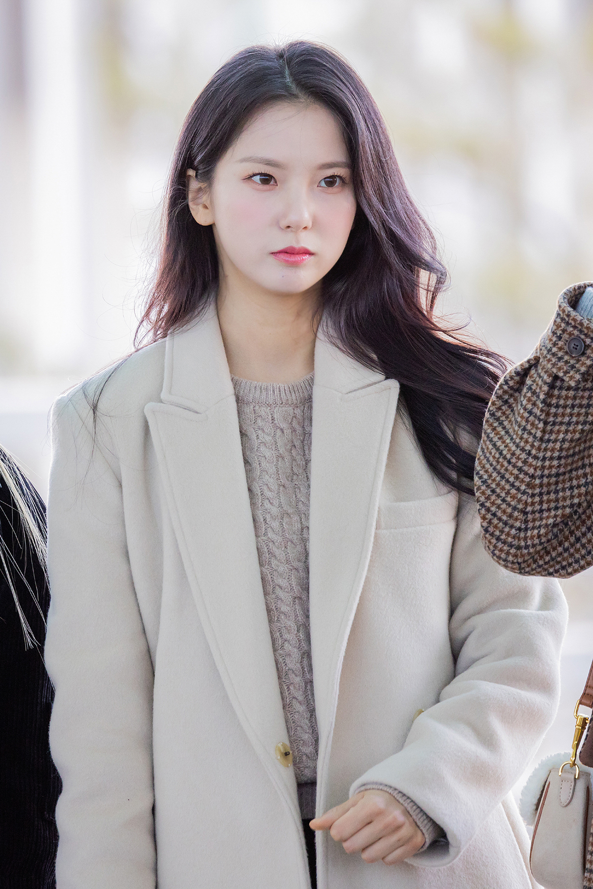 Choi Yujin | Scrolller