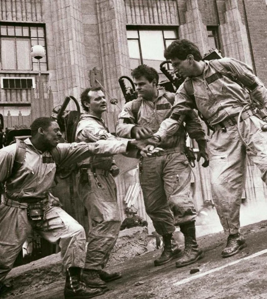 Ernie Hudson, Bill Murray, Dan Aykroyd, and Harold Ramis on the set of the original Ghostbusters ...