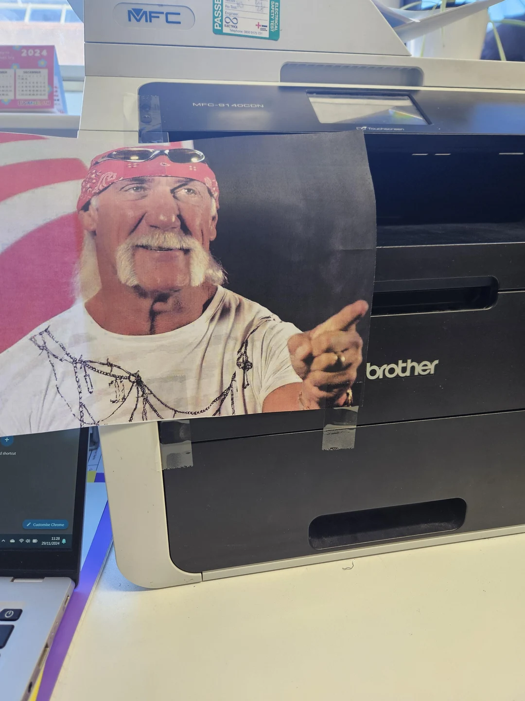 Gotta keep it light somehow | Scrolller