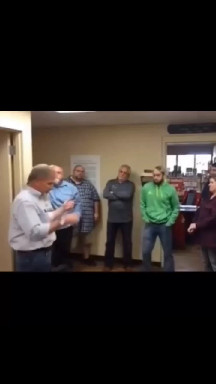 Just relax.. | Scrolller