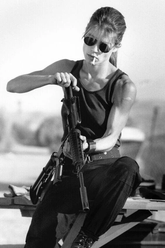 Linda Hamilton Terminator 2 1991 | Scrolller
