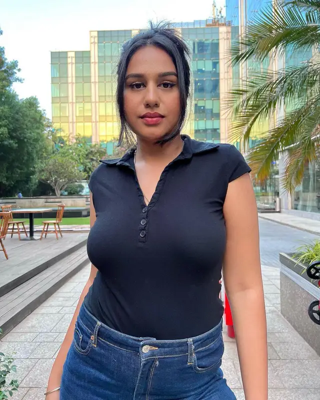 Just the right size | Scrolller