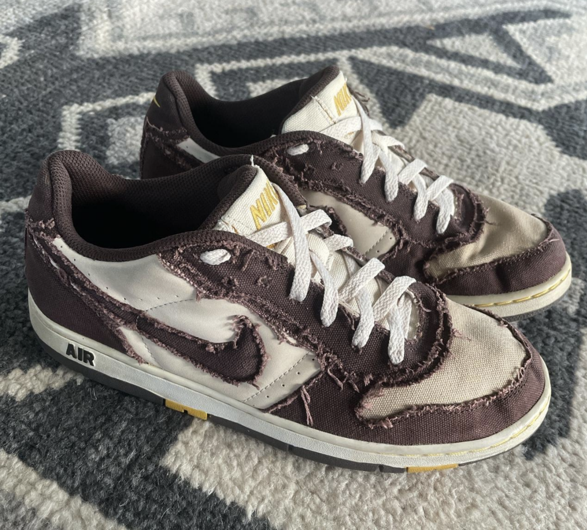 Discover more like Sneakers: Does anyone know what sneakers these are????? and Related Content ...