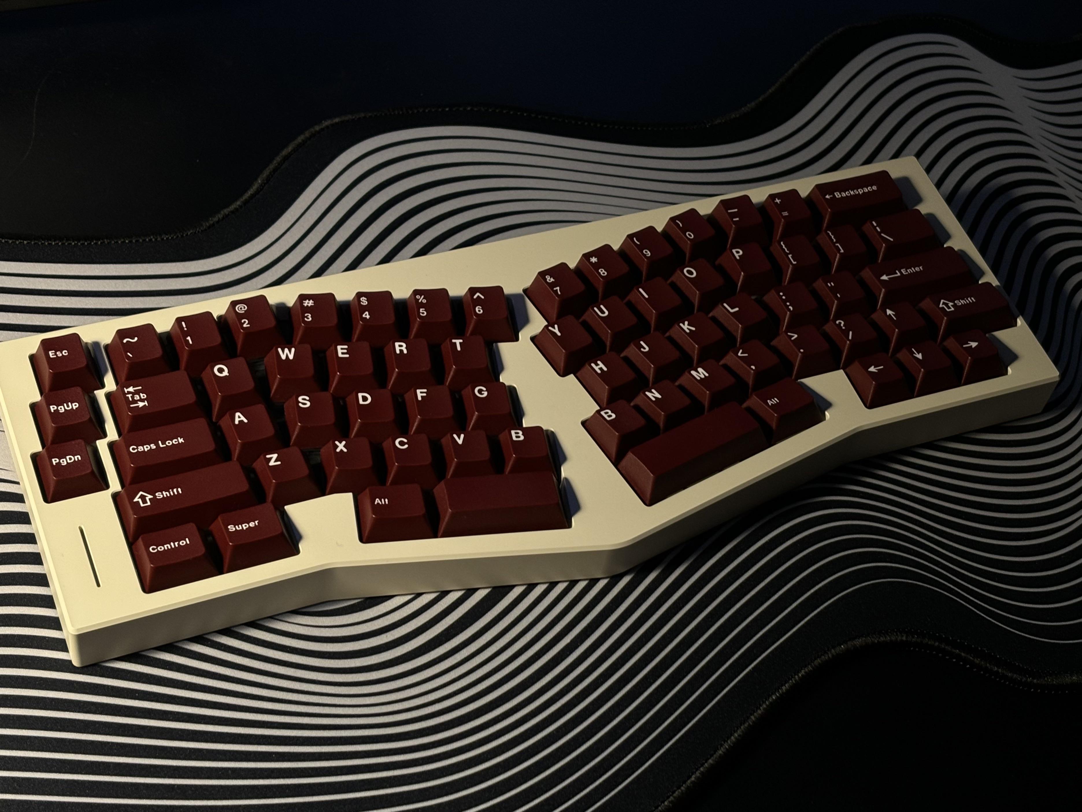 My new Keyboard | Scrolller