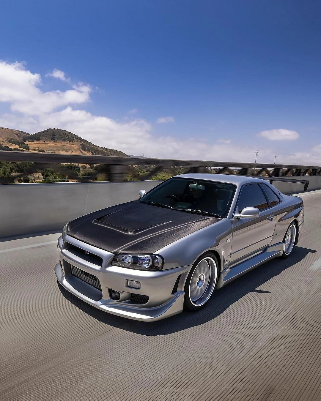 R34 GTR [1080x1350] | Scrolller