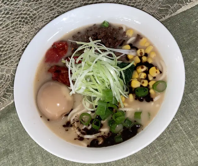 Made some vegetarian ramen | Scrolller