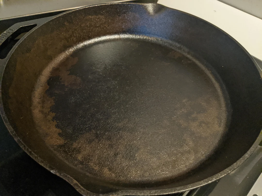 So, my skillet got rust on it. Need help! | Scrolller