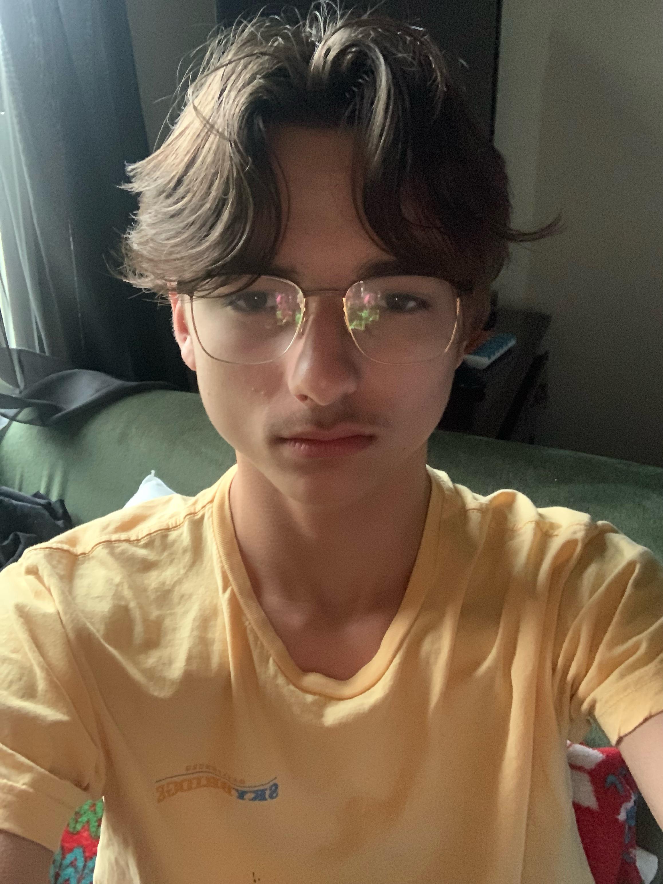 Deviated septum | Scrolller