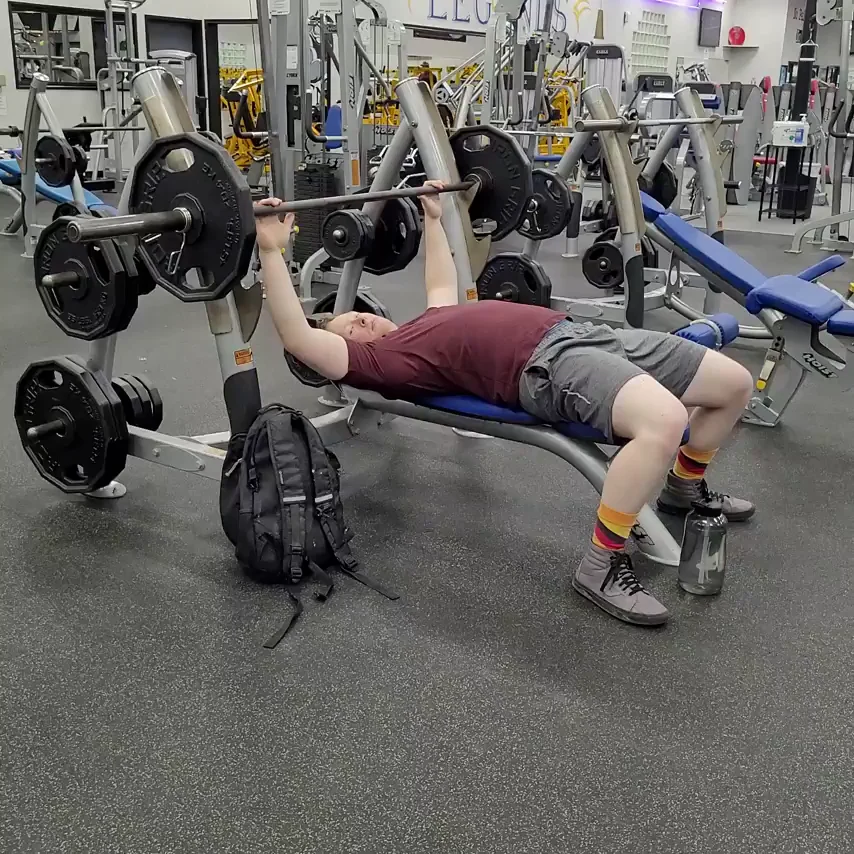Bench form check please | Scrolller