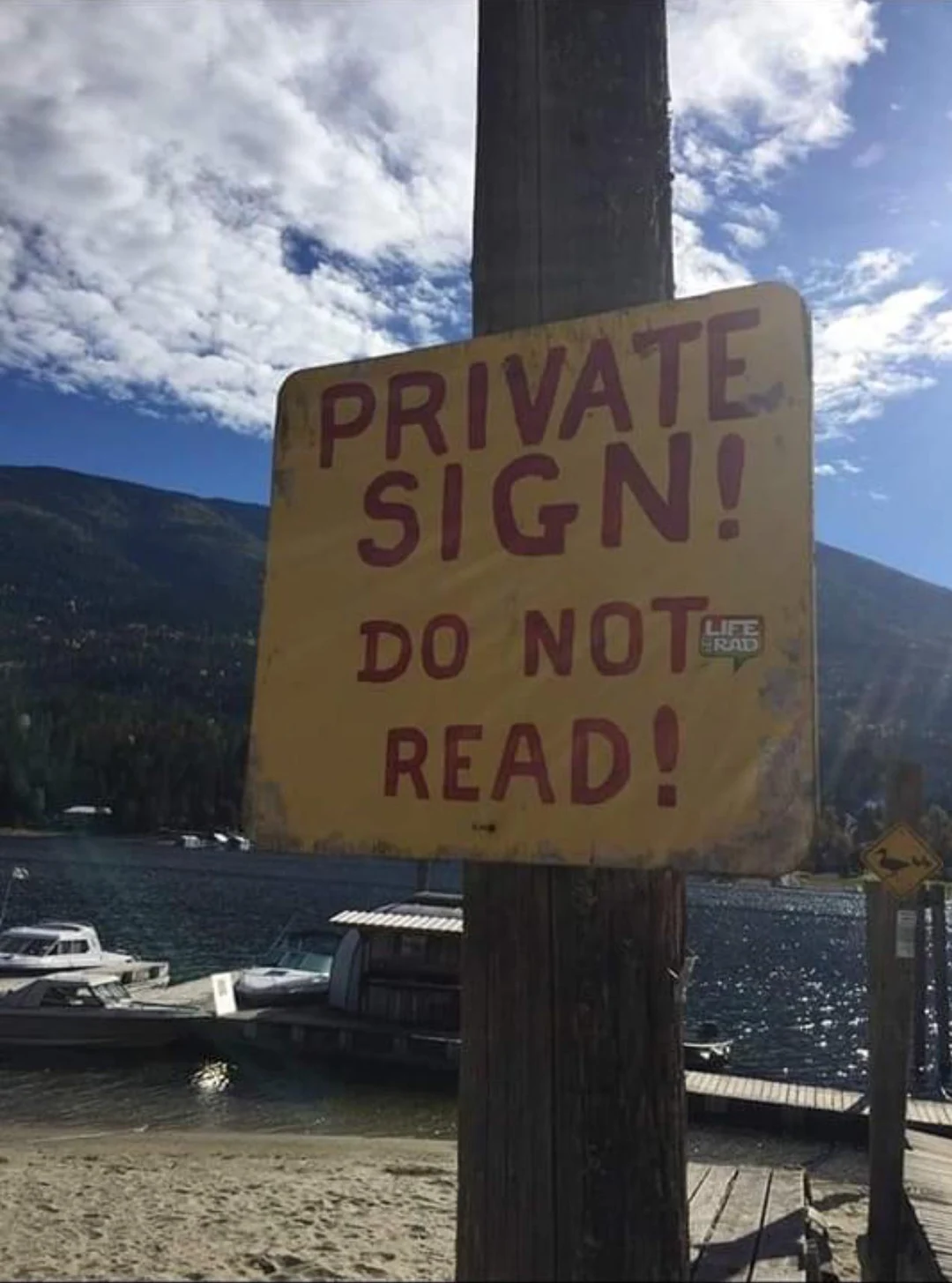 HolUp Private post! Do not click! | Scrolller