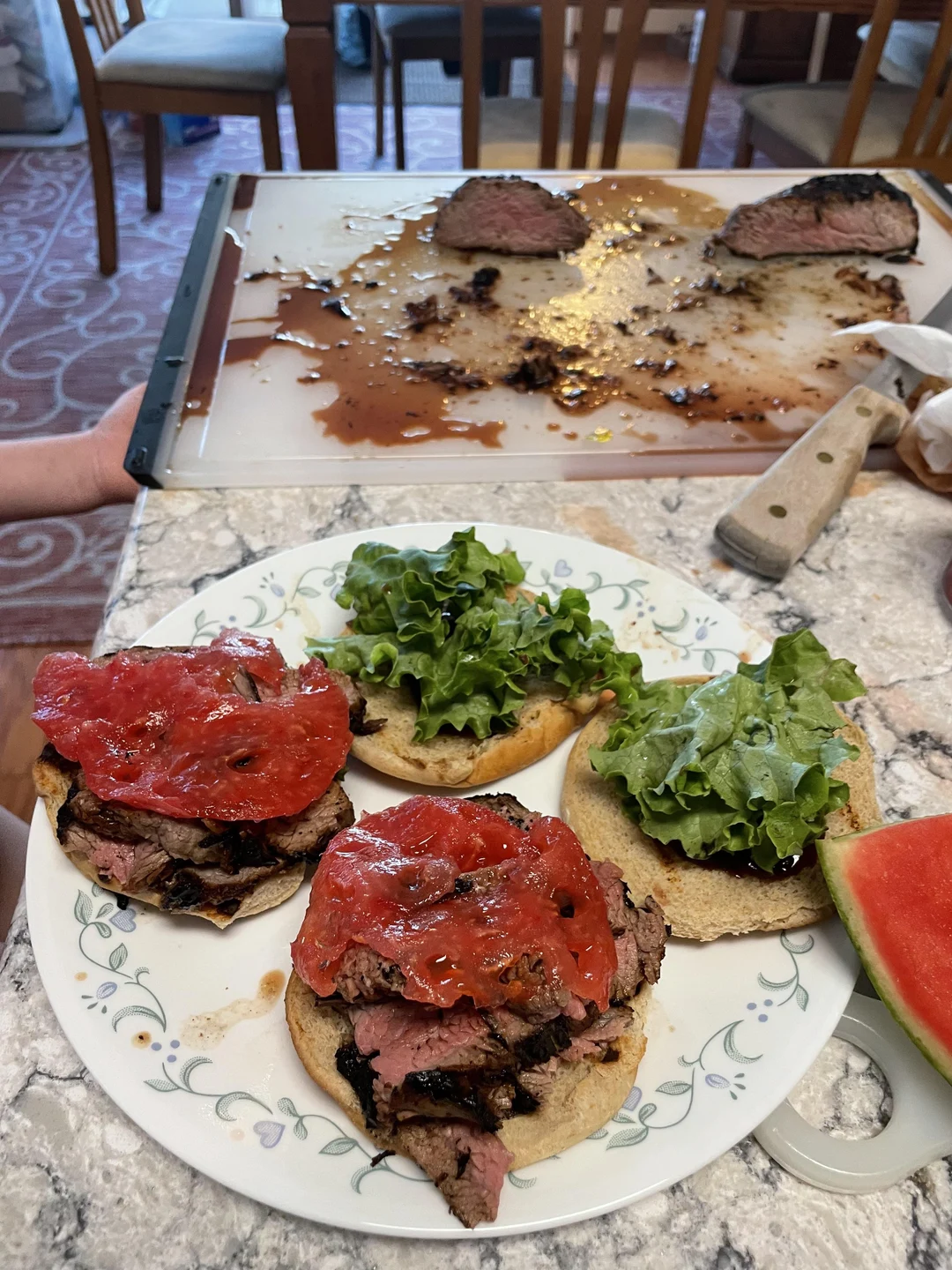 Tri-tip sandwiches | Scrolller