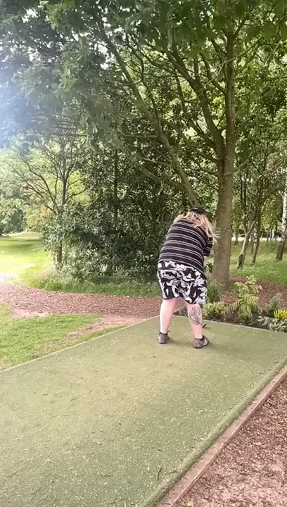 Swing roast anyone? | Scrolller