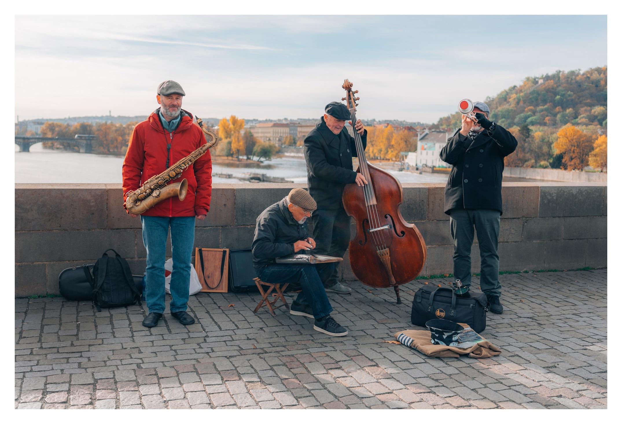 Sony A7IV + Samyang 35mm f/1.8 | Scrolller