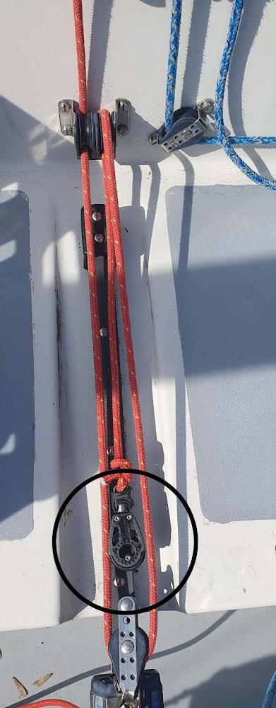 How to rig traveller on this boat? | Scrolller