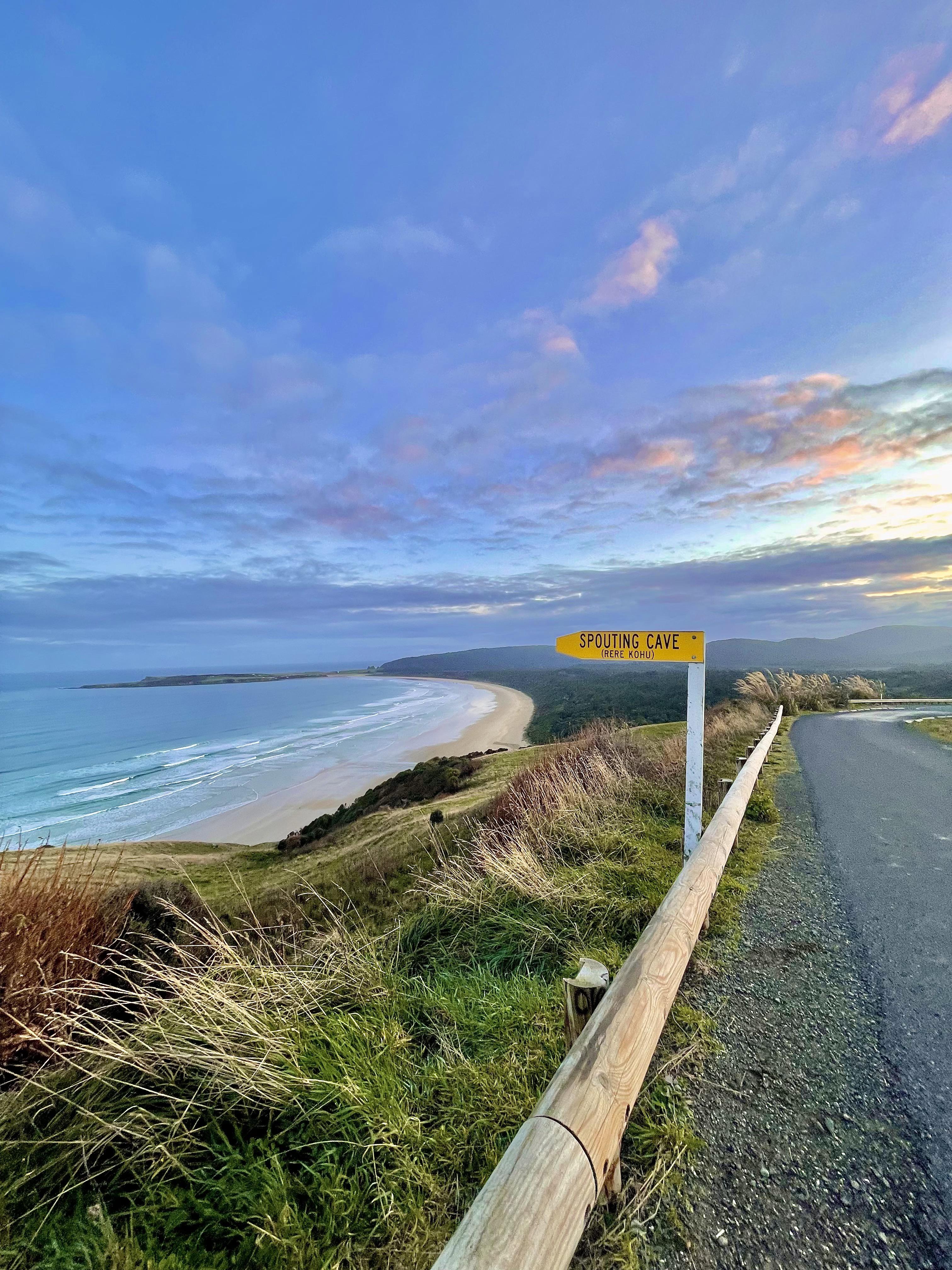 Spouting cave, nz | Scrolller