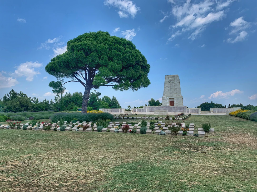 [OC] Lone Pine Cemetery, Gallipoli Peninsula, Turkey | Scrolller