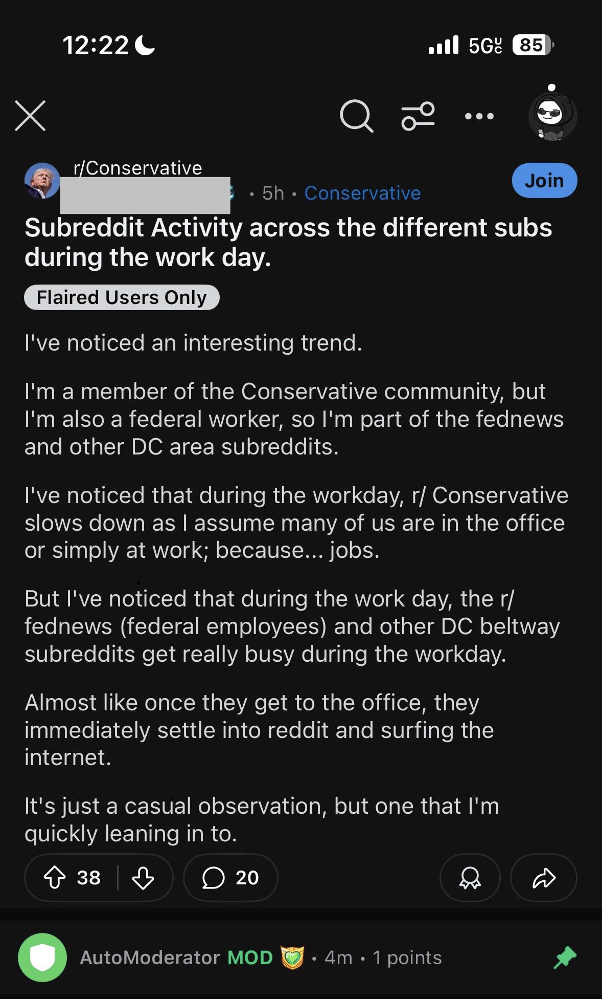 Federal Employee is Angry after Witnessing Other Federal Employees on Reddit During the Workday ...