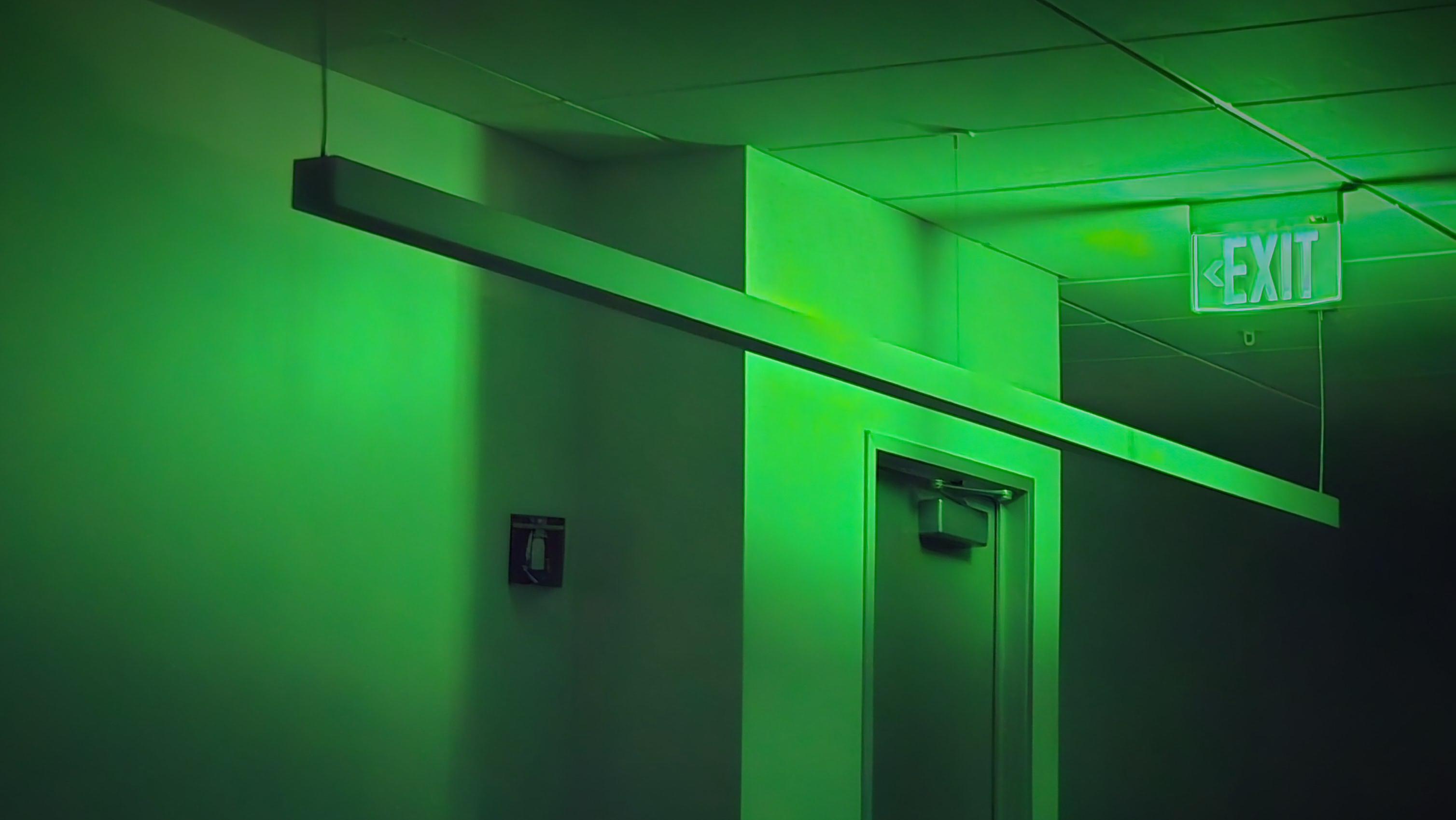 Last to leave | Scrolller