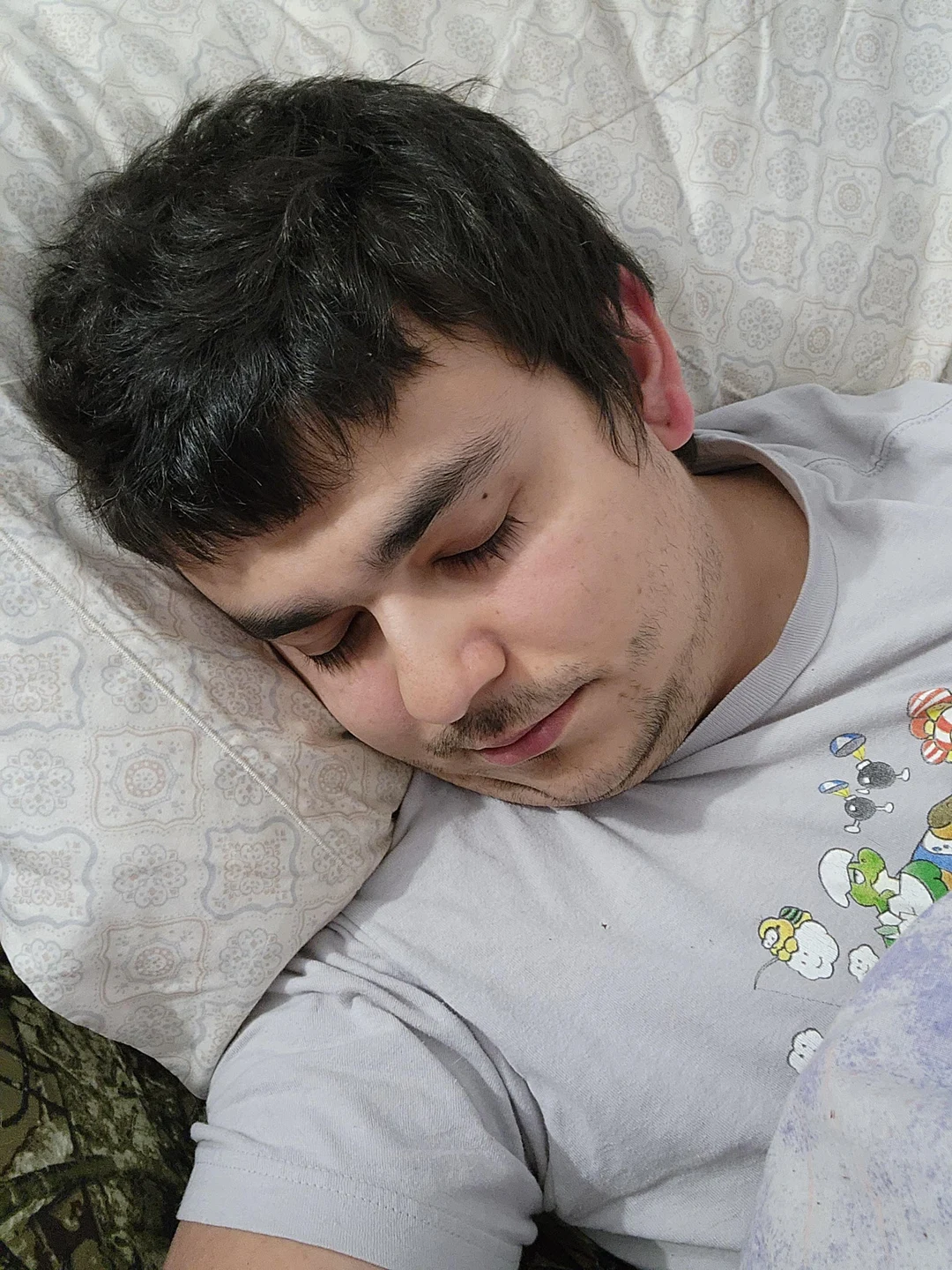 Tired, curious if anyone knows a good place to try dating | Scrolller