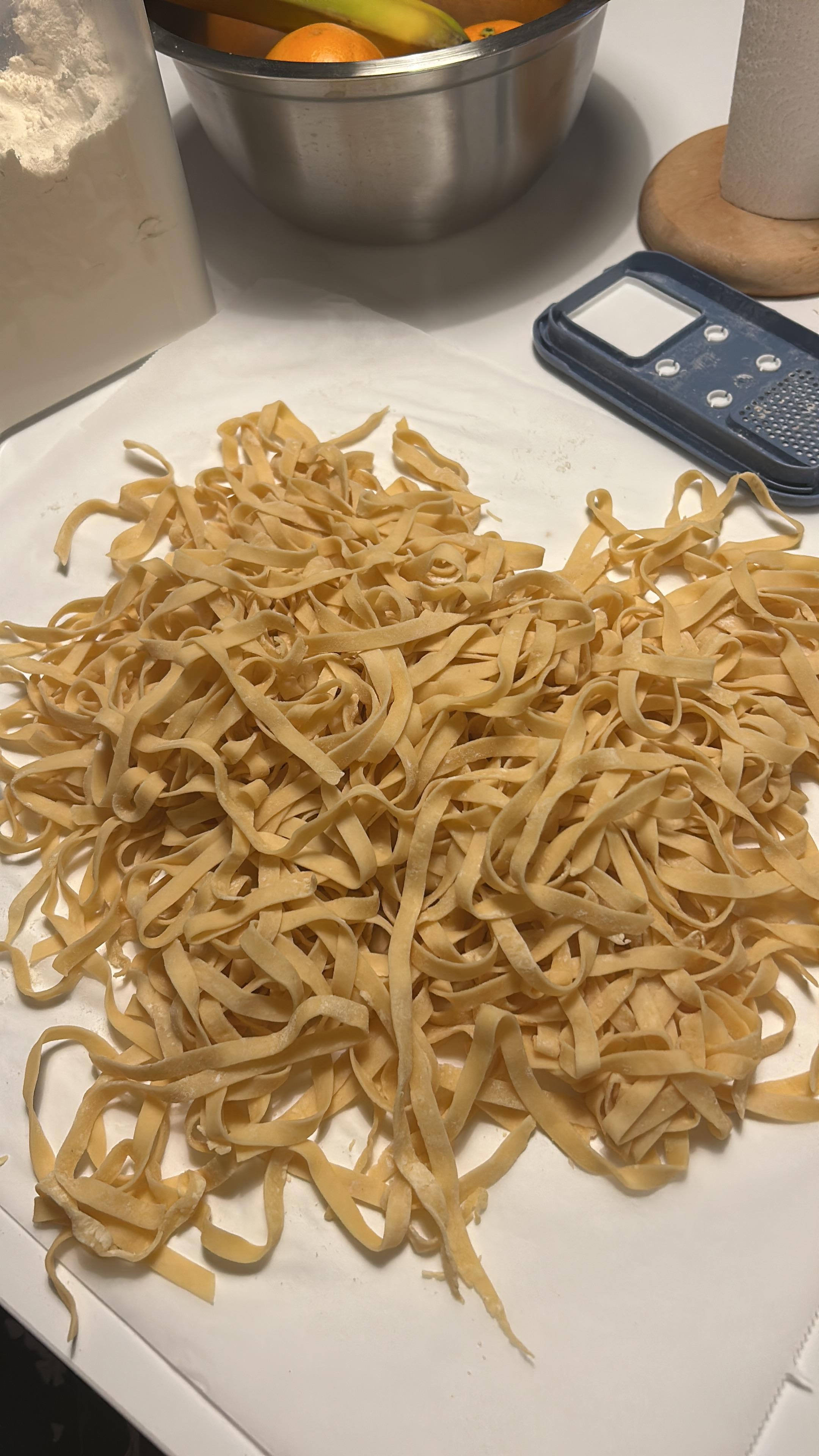 [Homemade] pesto pasta | Scrolller