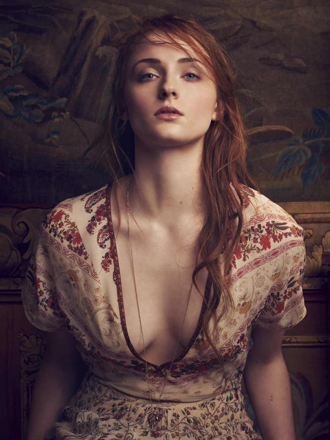 Sophie Turner, Edit Magazine April 2016 | Scrolller
