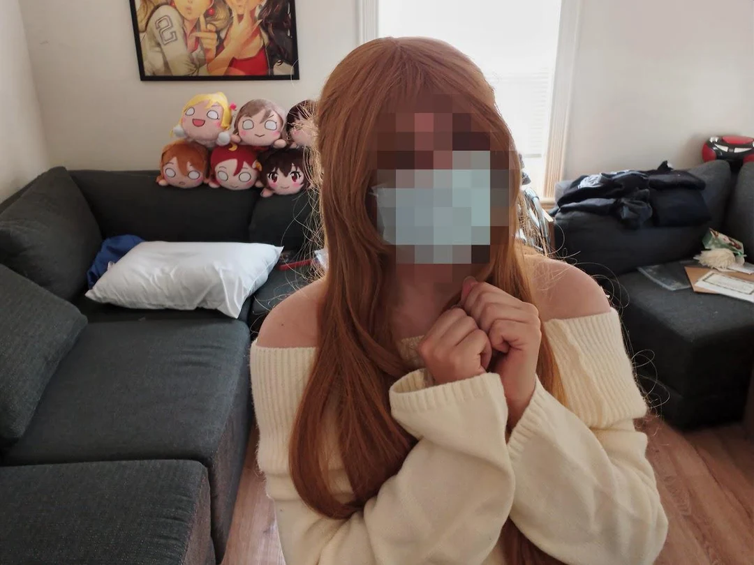 Hello again :3 | Scrolller