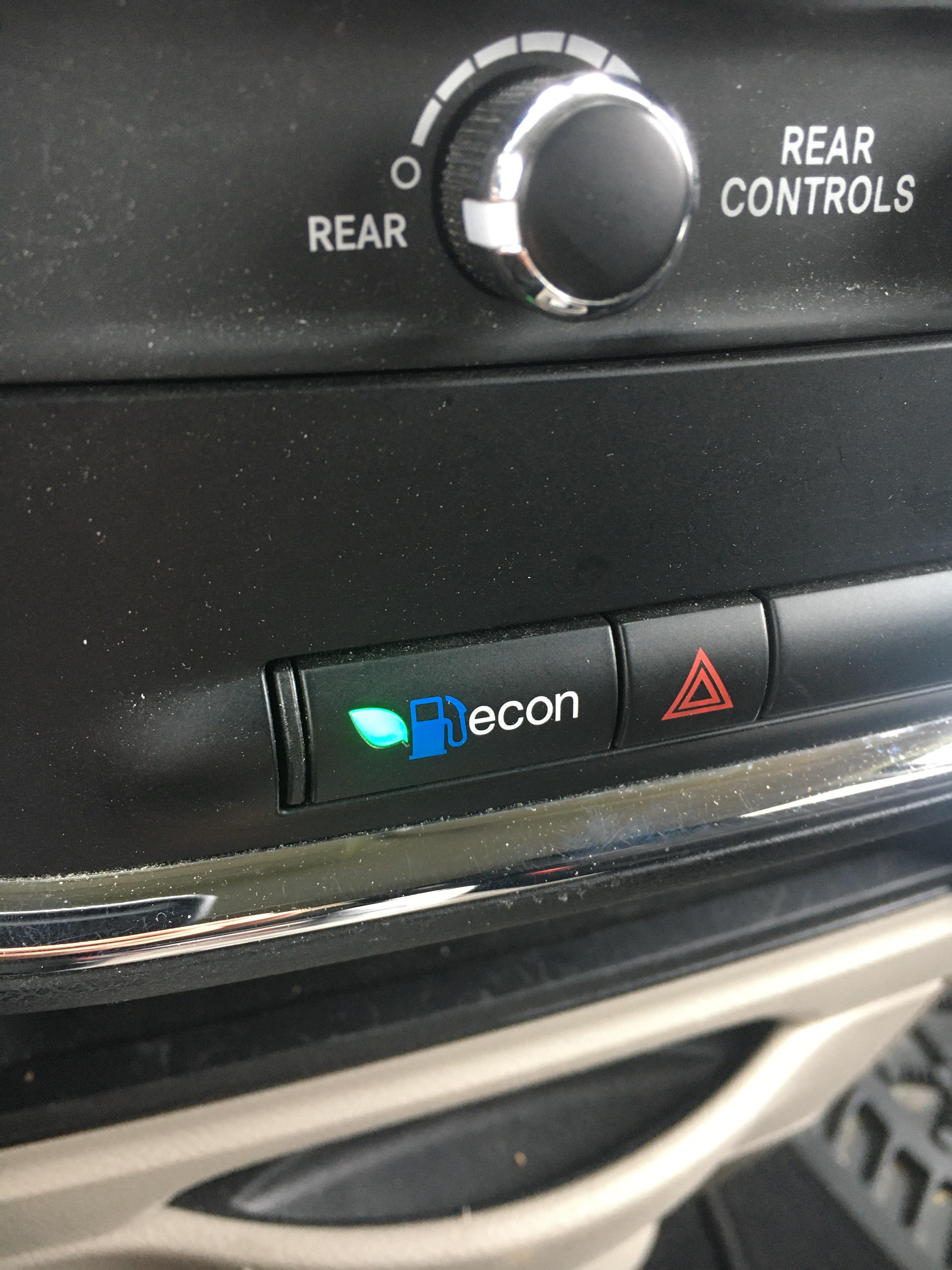 C’mon baby, do your magic thing! | Scrolller