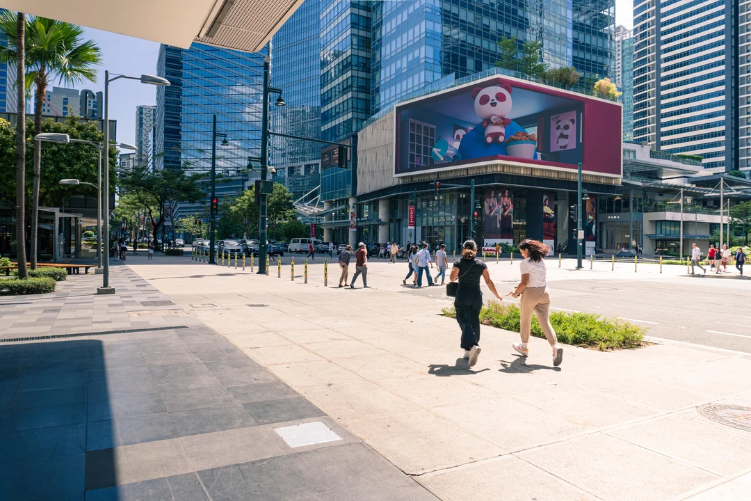 5th Avenue, Taguig, Manila, Philippines [OC] | Scrolller