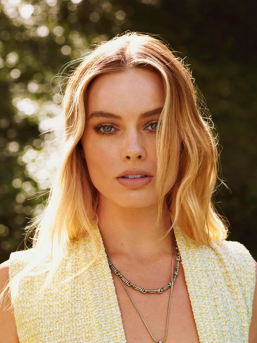 Margot Robbie | Scrolller