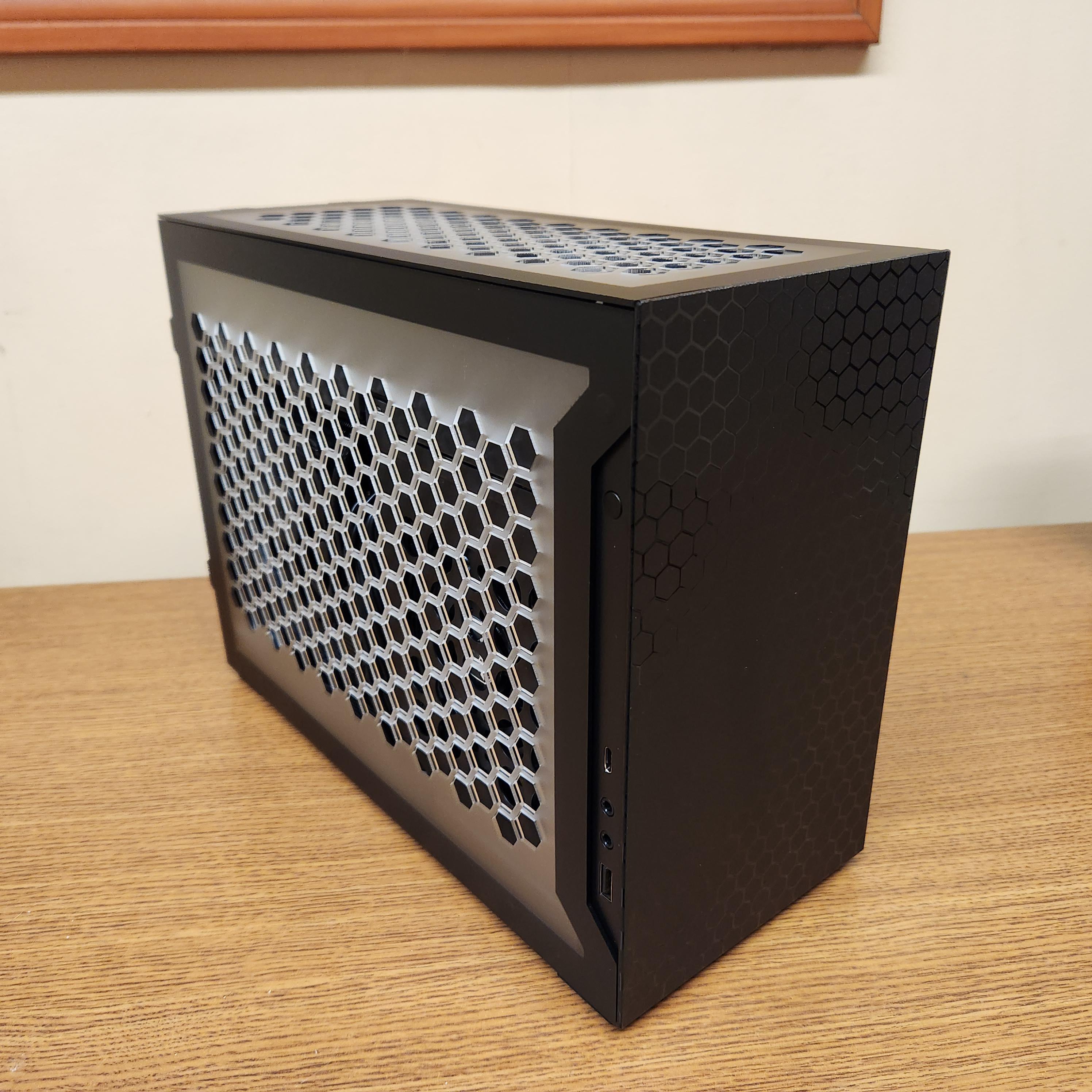 Discover more like Sffpc: Dan A4 H(EX)20 and Related Content | Scrolller