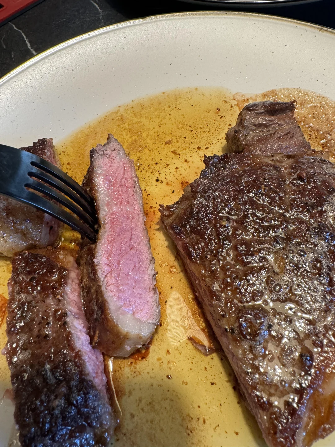 Amateur cooks NY strip | Scrolller
