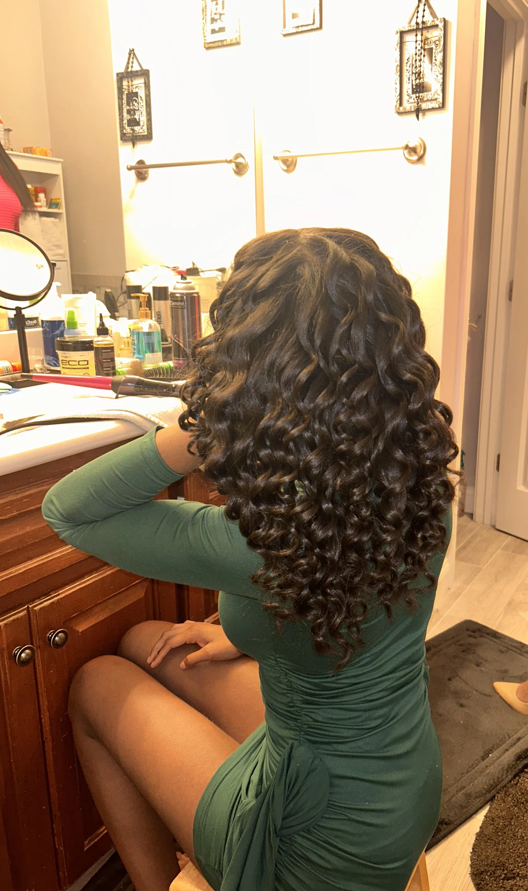 A cut and curls ️ | Scrolller