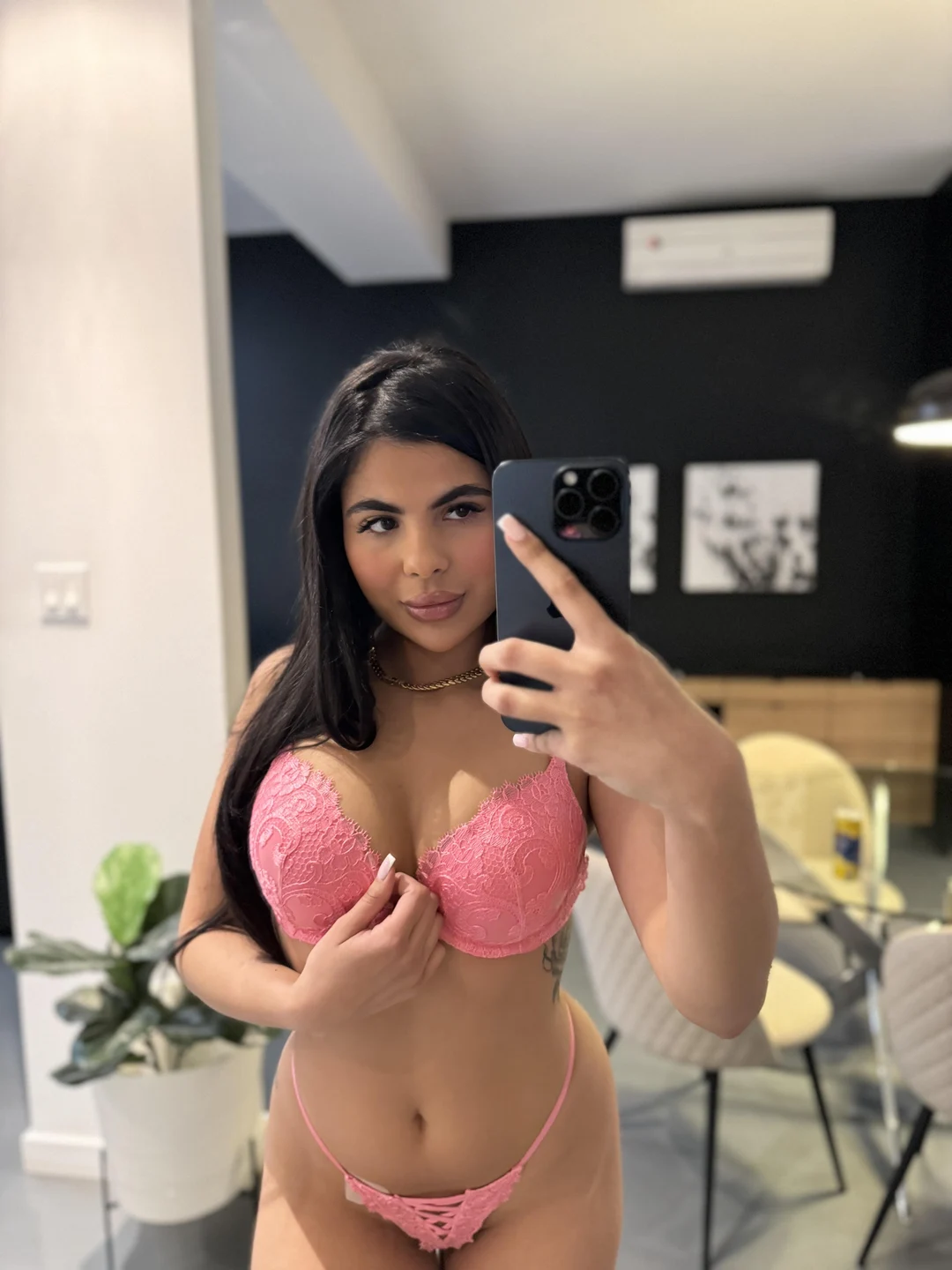 Your Favorite stripper. | Scrolller