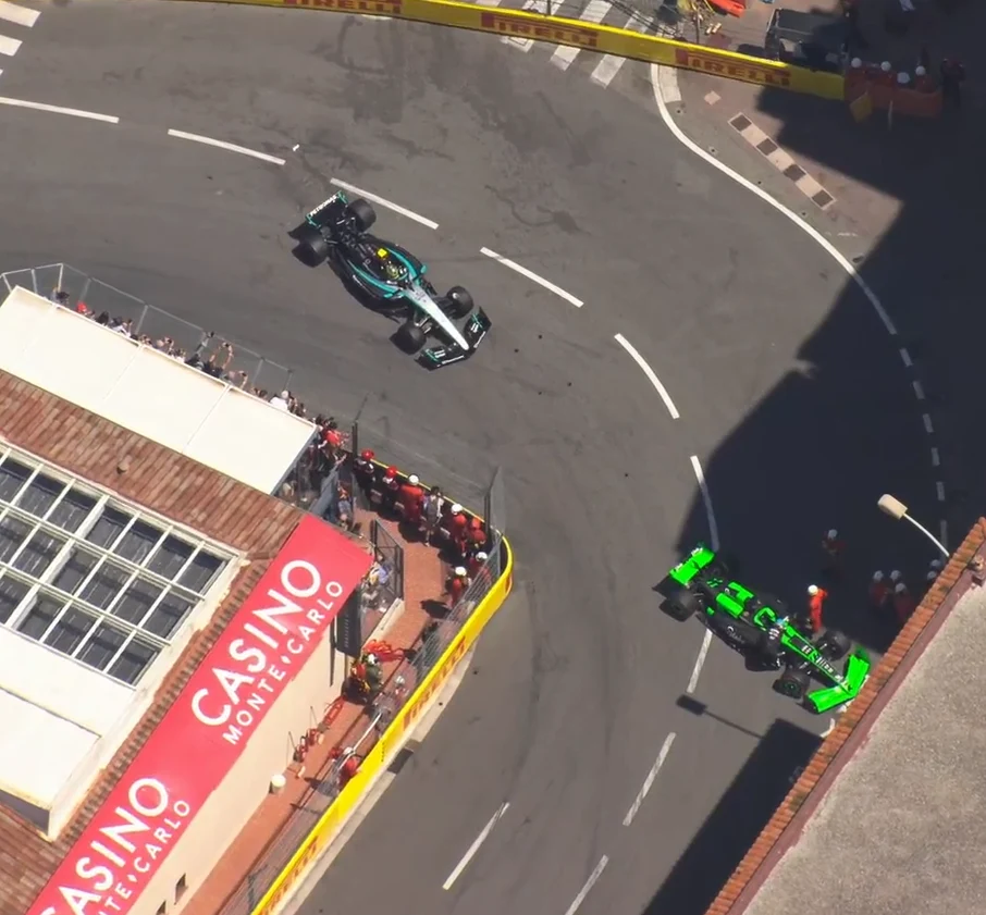 capture this (Hamilton in the Mercedes and Bottas in Sauber) | Scrolller